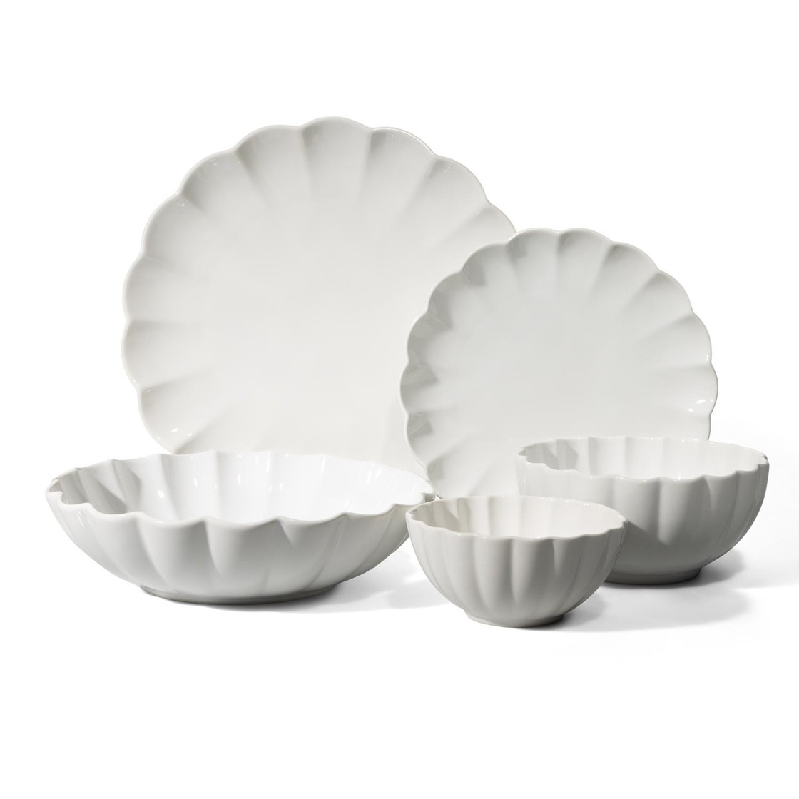 Nutmeg Home Scalloped Edge Dinner Plate - Morrisons Online Groceries ...