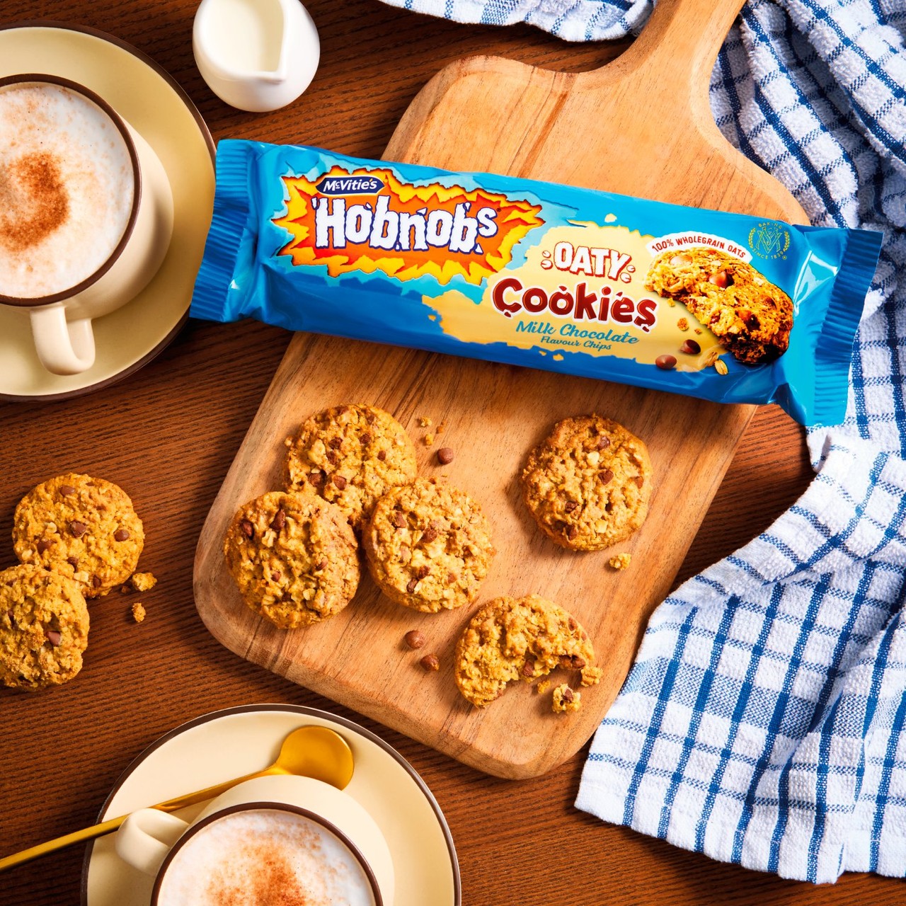 Mcvitie's Hobnobs Biscuits Oaty Cookies Milk Chocolate 155g - Morrisons ...