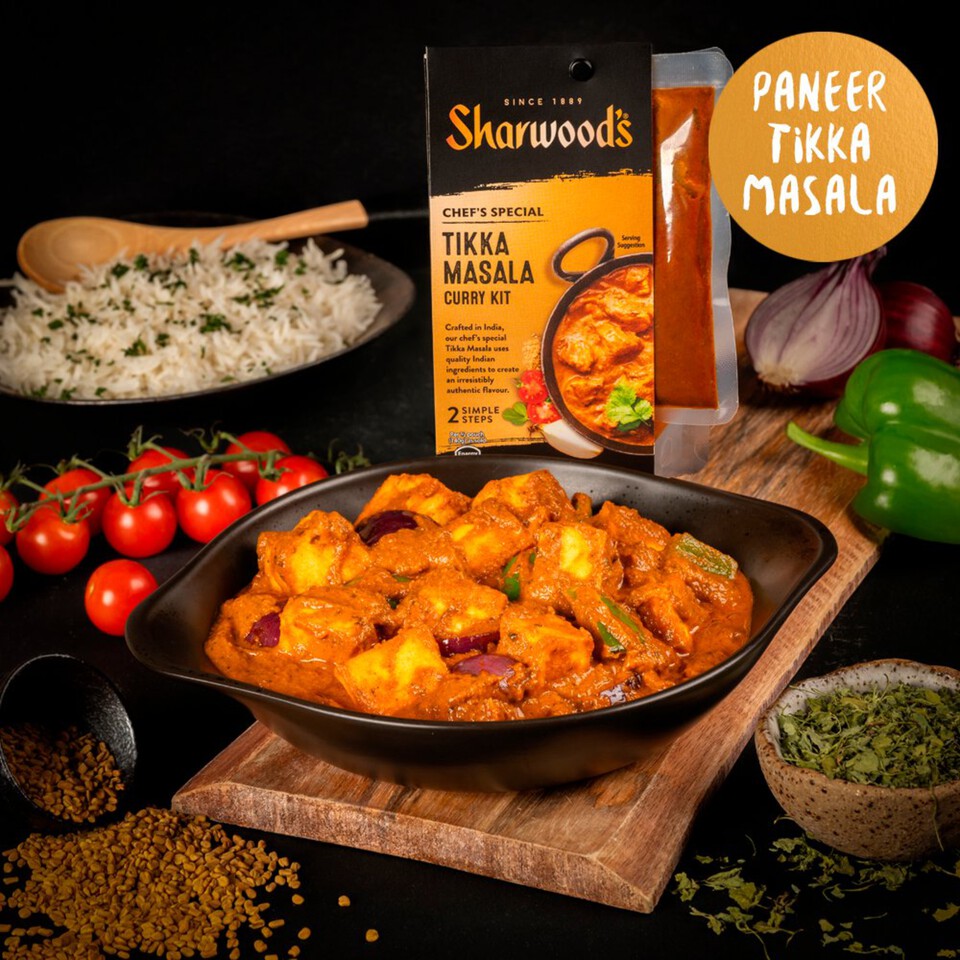 Sharwood's Indian Tikka Masala Curry Sauce Meal Kit 280g - Morrisons ...