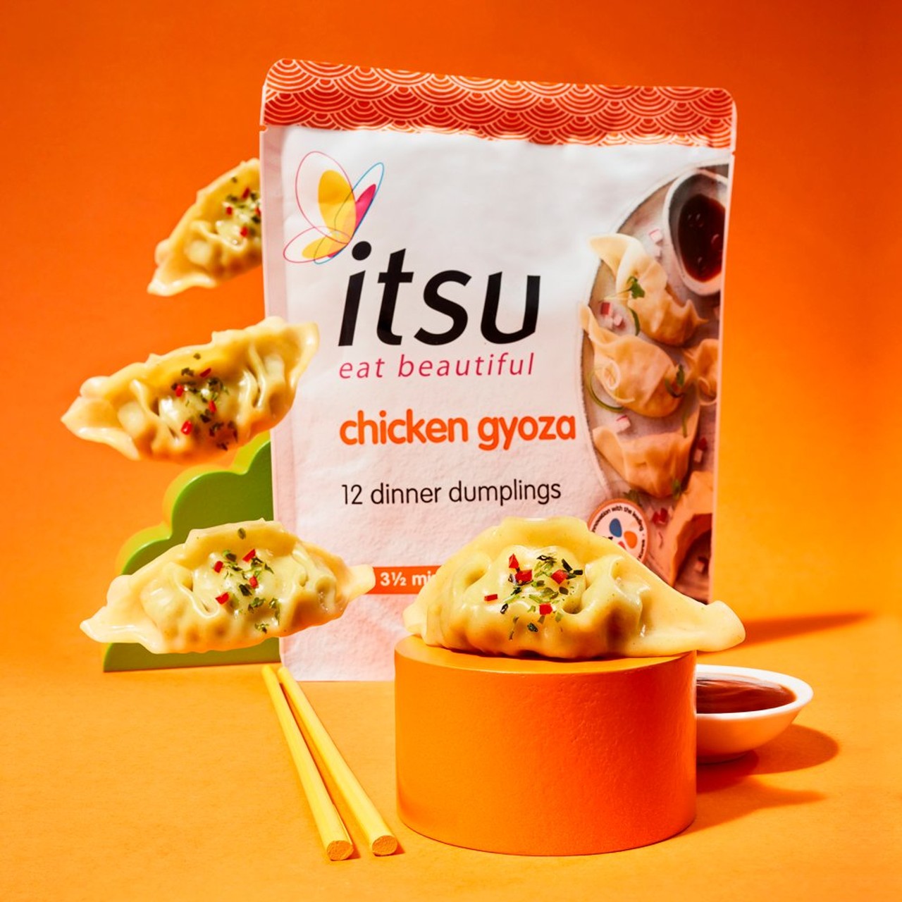 Itsu 12 Chicken Gyoza Dinner Dumplings - Morrisons Online Groceries ...