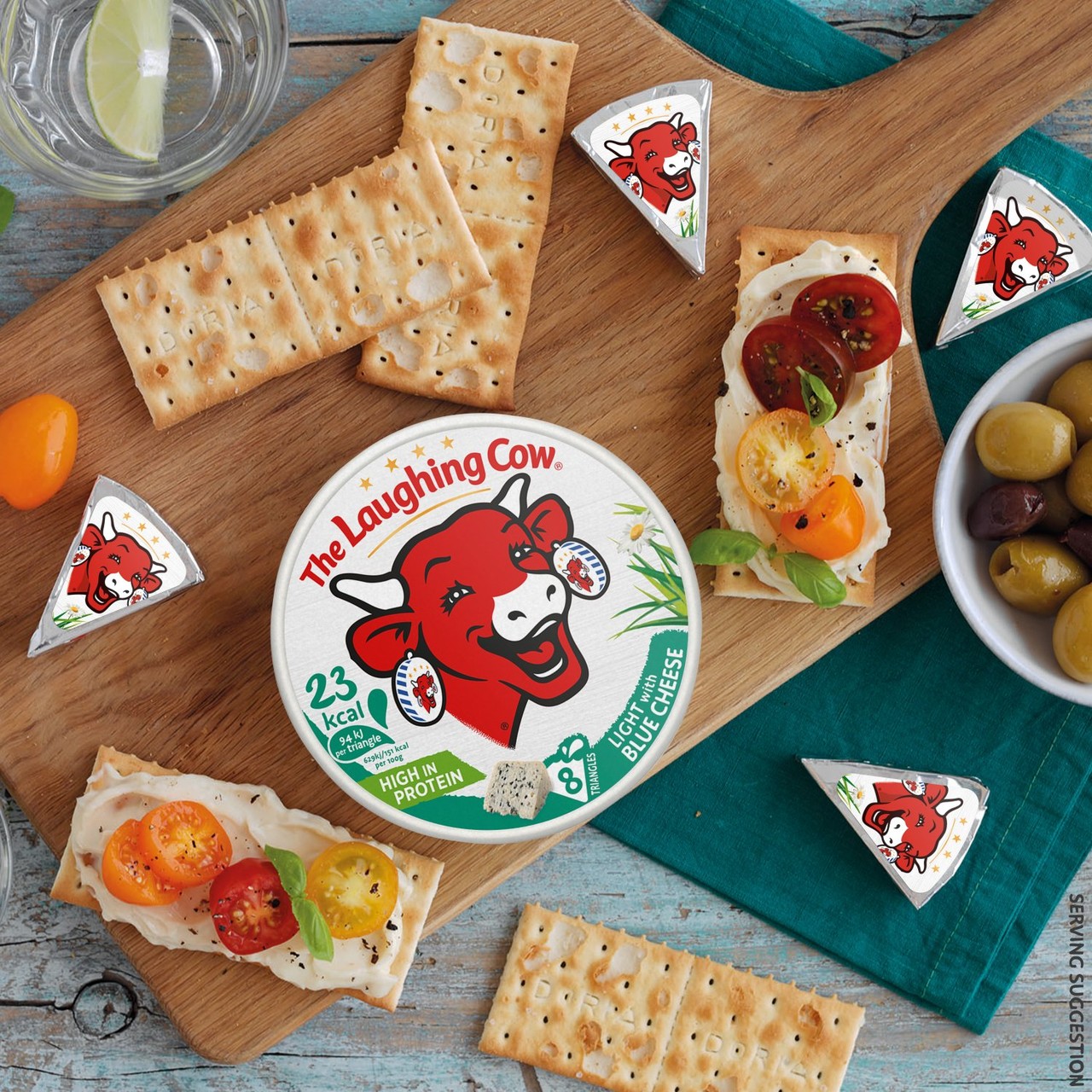 The Laughing Cow 8 Light Blue Cheese Spread Triangles 120g - Morrisons ...
