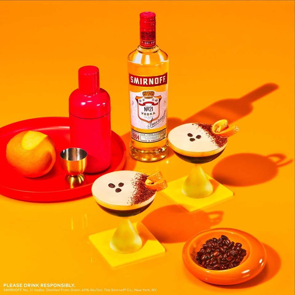 Smirnoff No. 21 Vodka Red Label 1L - Morrisons Online Groceries & Offers