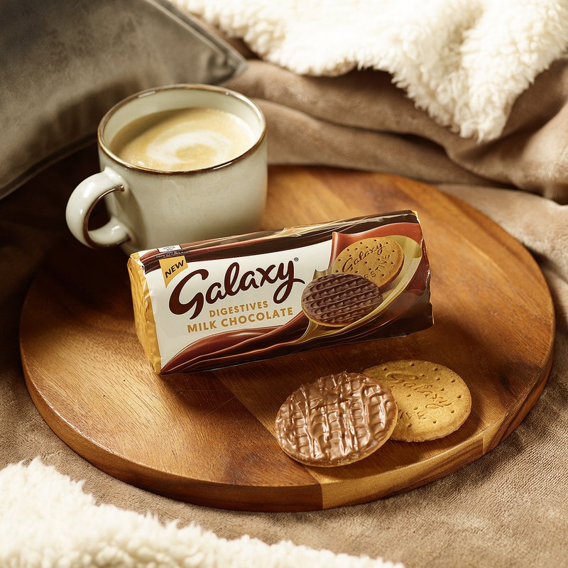 Galaxy Milk Chocolate Digestive Biscuits - Morrisons Online Groceries ...