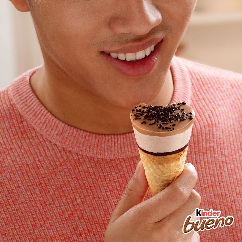 Kinder Bueno Classic Ice Cream 4 Pack - Morrisons Online Groceries & Offers