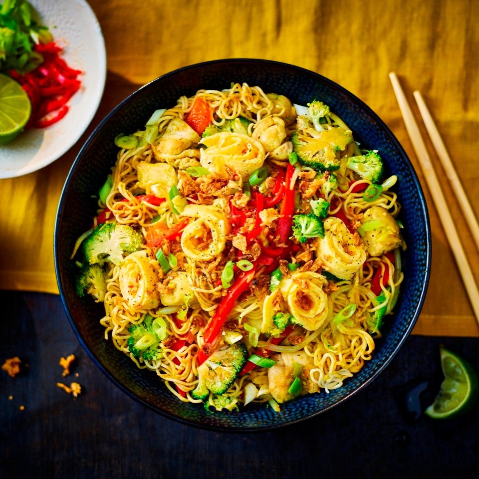 Maggi Chicken Flavour Instant Noodles Multipack 5 x 79g - Morrisons ...